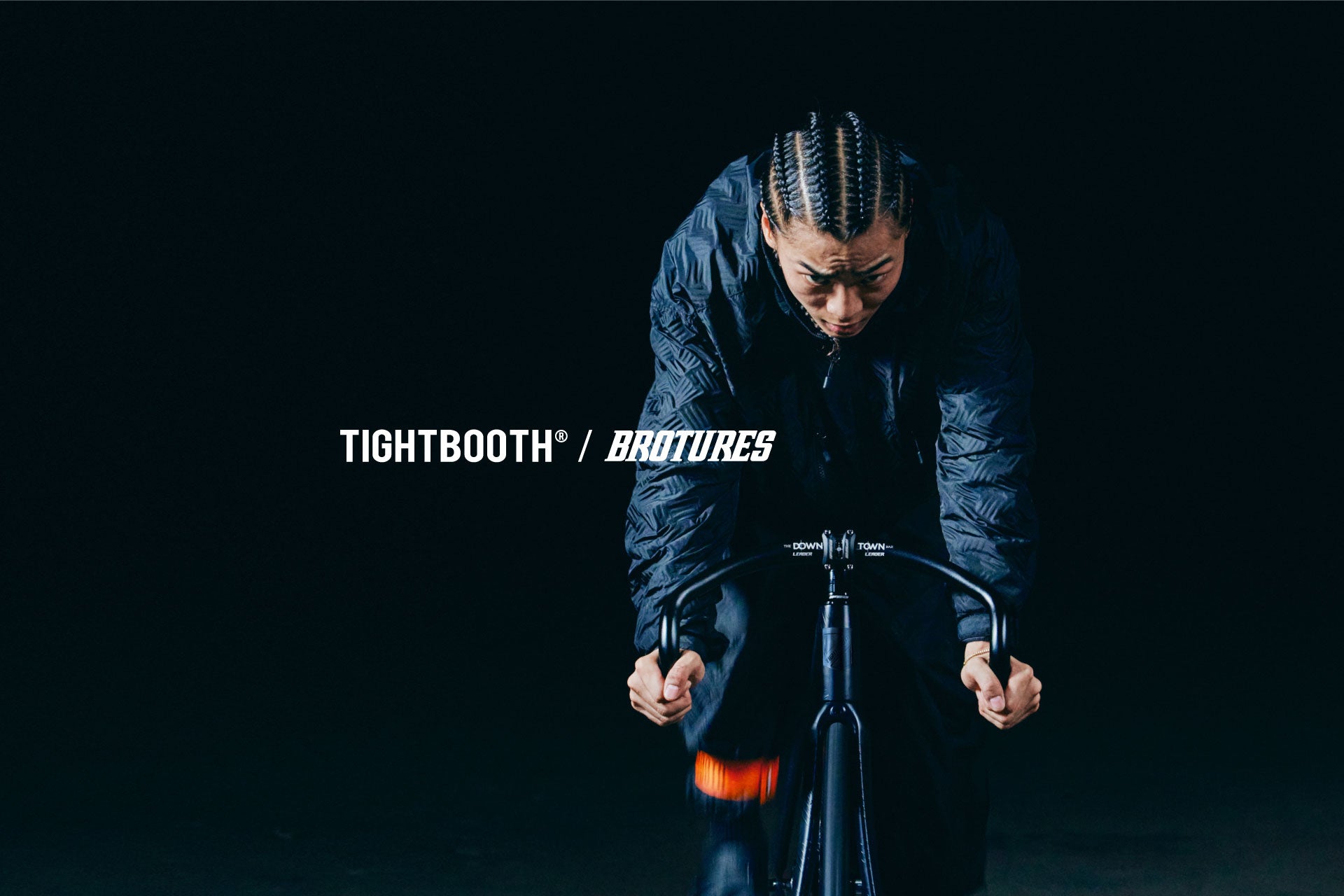 Tightbooth – BROTURES GLOBAL
